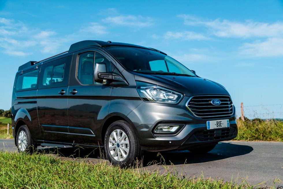 Véhicules funéraires Ford Neufs - BSE Funéraire